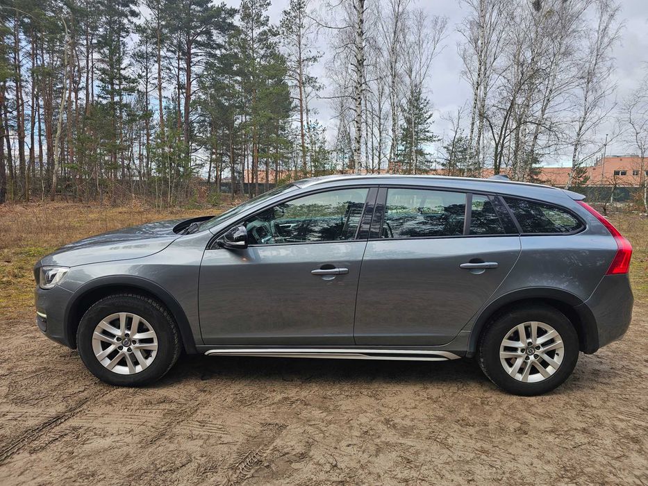 Volvo V60 V 60 Cross Country piekne maly przebieg 2017r Wwa Warszawa ...