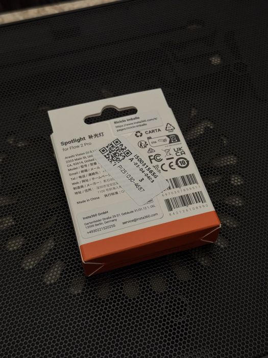 Led світло для стабілізатора телефону Insta360 Flow 2 Pro Spotlight ...