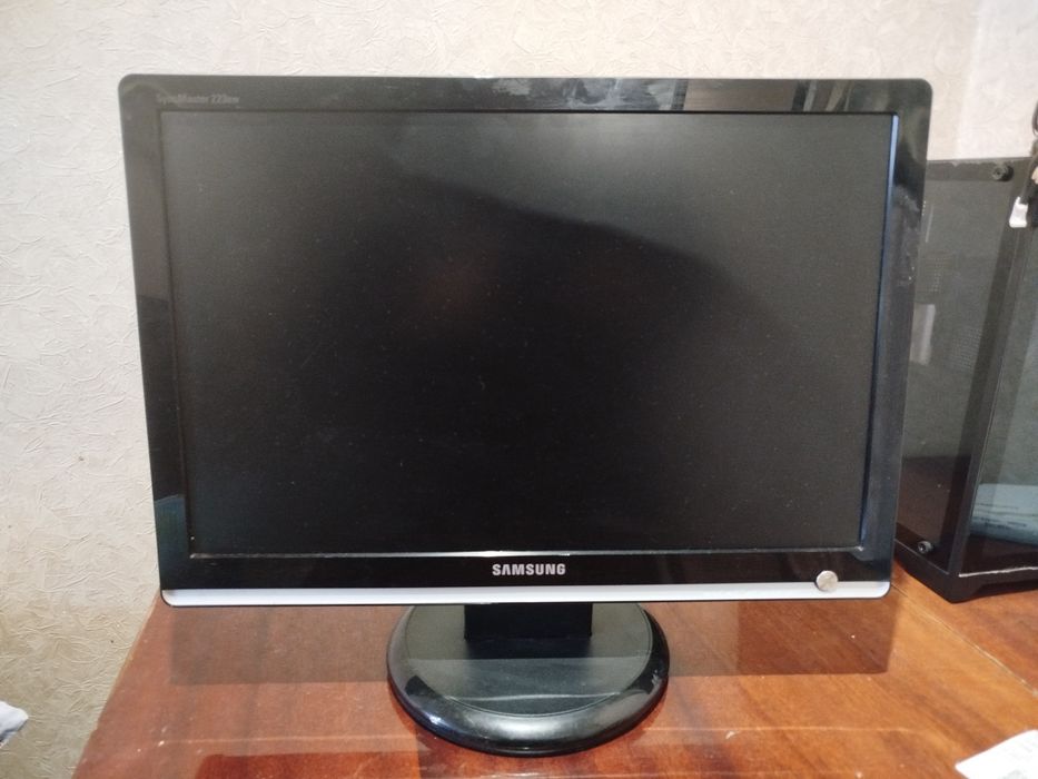 Монитор Самсунг 22 дюйма (Samsung 22): 800 грн. - Монітори Нікополь на Olx