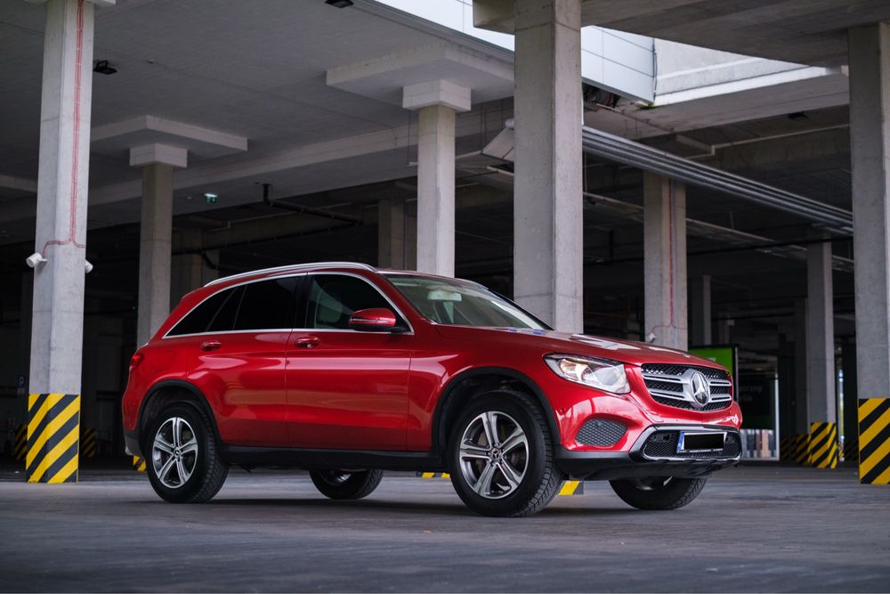 MERCEDES-BENZ-GLC.300-rok2018-2.0T-241KM Kraków Czyżyny • OLX.pl