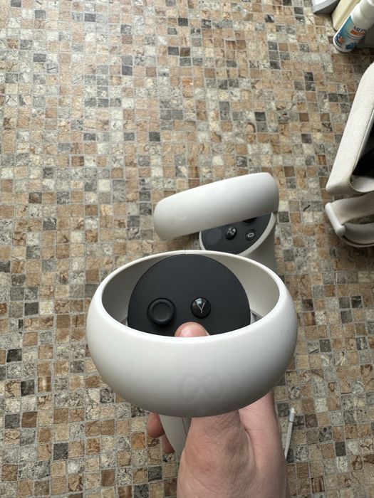 Meta oculus quest 2 VR: 4 000 грн. - VR окуляри Запоріжжя на Olx