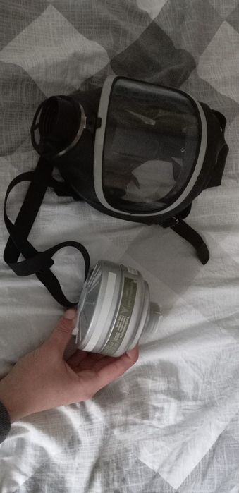 Maska przeciwgazowa DRÄGER w dobrym stanie Luboń • OLX.pl