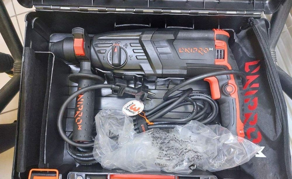 Новий запакований Dnipro-M RH-100Q Перфоратор прямий Dnipro-M RH-100Q: 2 800 грн ...