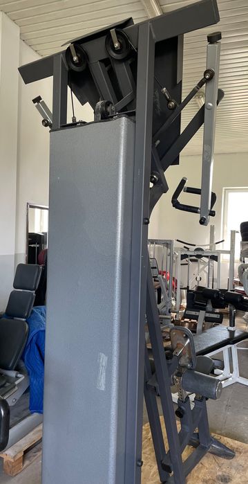 Precor USA Lat Pulldown c Curve dual maszyna na plecy grzbiet Zamość ...