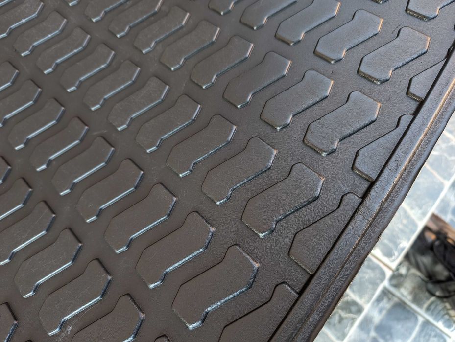 Оригінальний коврик в багажник килимок Audi Q7 2015- 5 місць 4M0061182 ...