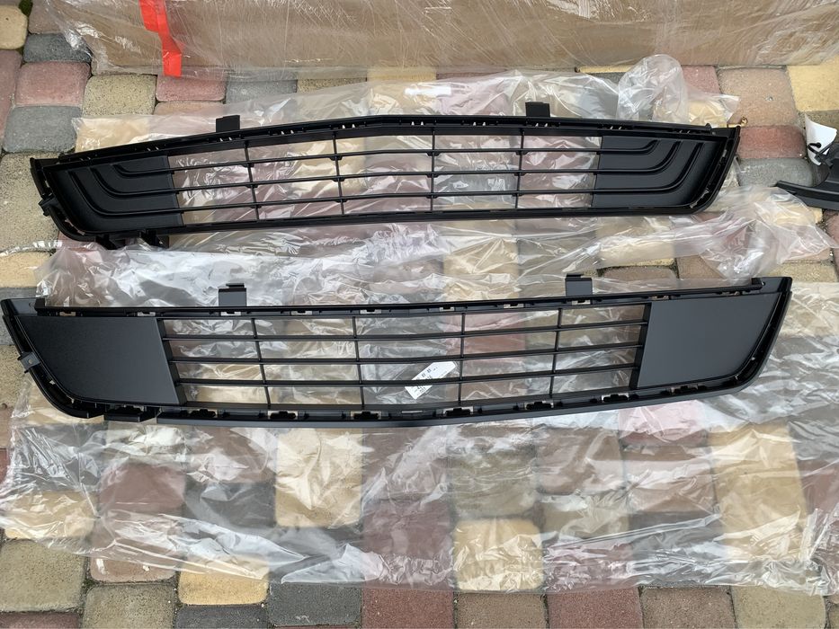 Chevrolet bolt EUV нижняя решетка бампера: 75 $ - Решітка радіатора ...