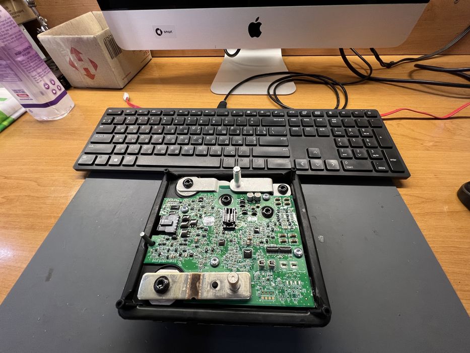 Ремонт аккумулятора 12в Porsche Taycan, Audi e-tron P1B0200 - Авто ...