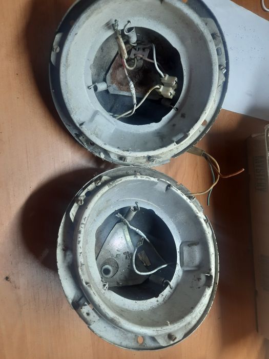 Горшки корпуси корпуса ободки цоколі фар для ВАЗ 2101 Нива 2121: 150 грн. - Передние фары ...