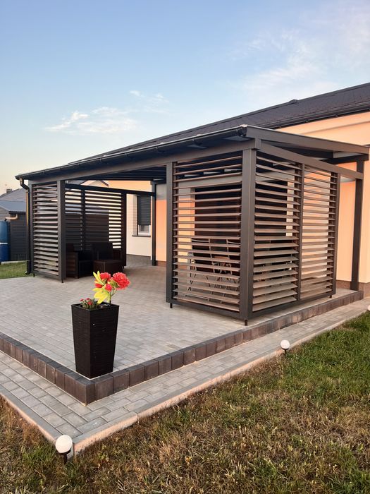 Zadaszenie tarasu poliweglanem komorowym ruchome deseczki shuttersy Długołęka • OLX.pl