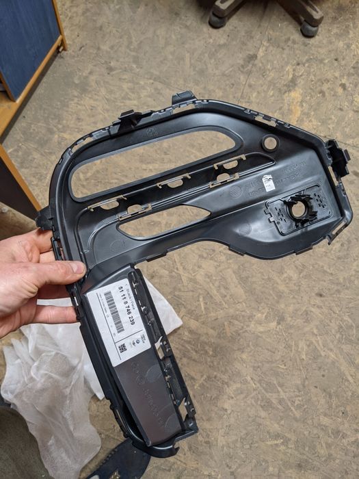 Окуляр туманки BMW X5 G05 51118746239: 2 000 грн. - Інші кузовні ...