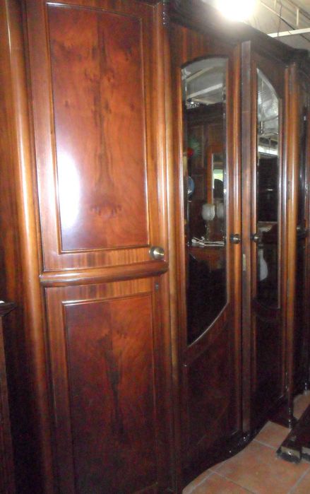 Guarda fatos / roupeiro 4 portas Castelo Branco • OLX Portugal