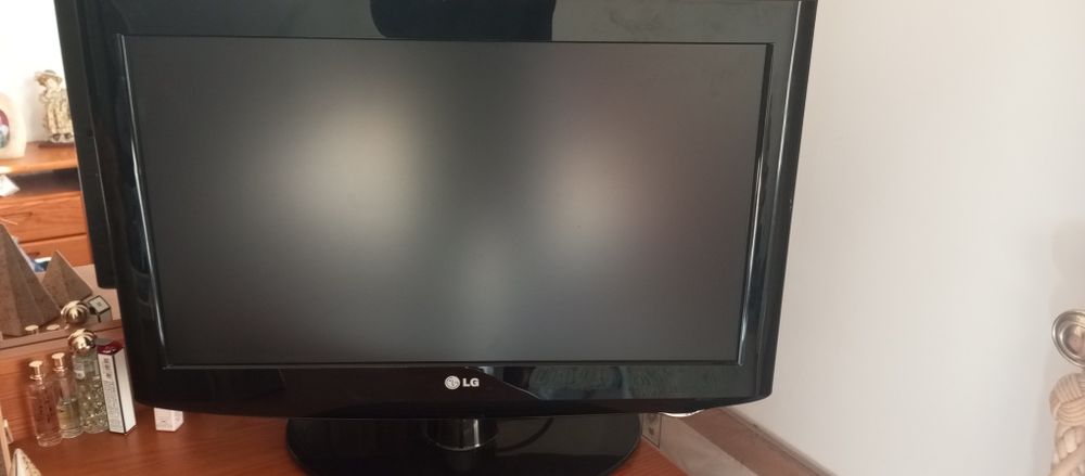 LG 32 bom estado Canelas • OLX.pt