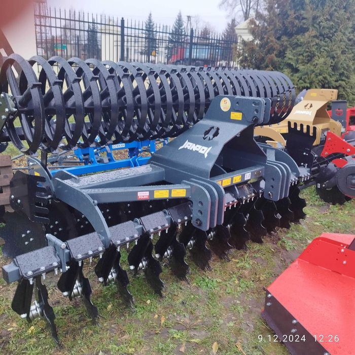 Brona talerzowy 3.0m Zbuczyn • OLX.pl