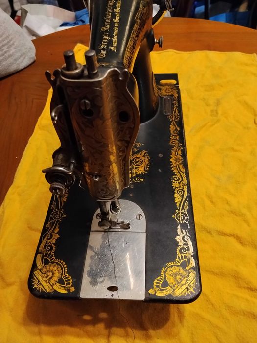 Máquina de costura Singer Sphinx dourada de 1905 Sintra • OLX.pt