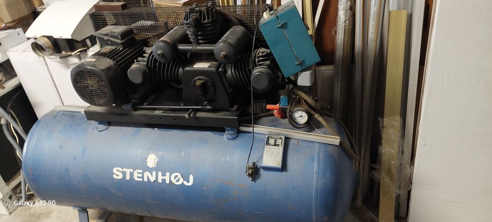 Compressor de 500l pressão 15 bares Sertã • OLX.pt