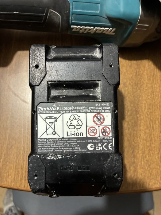 Rebarbadora XGT 1000W sem fio 40v MAKITA + bateria de 5.0ah 40v, €380 ...