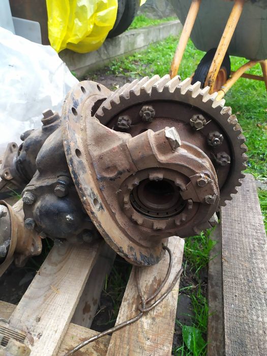 Редуктор ЗІЛ 131: 10 000 грн. - Диференціали (редуктори) Сміла на Olx