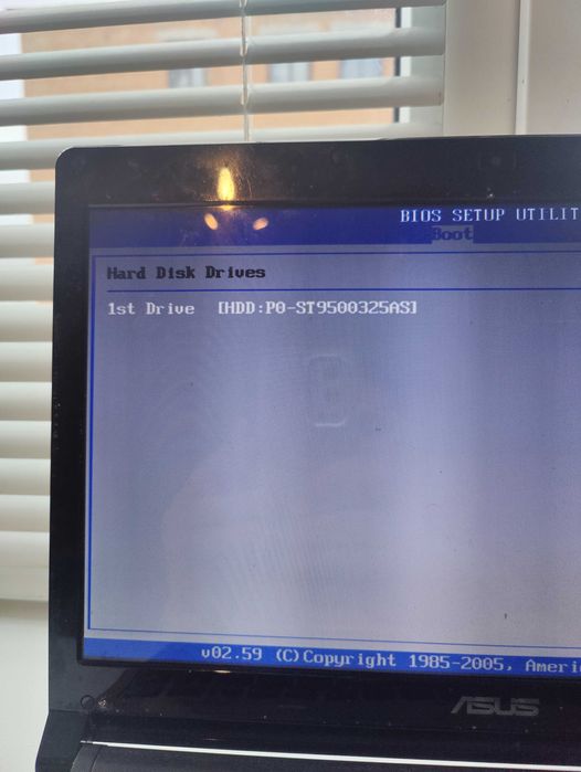 Asus ul 30a без зарядки: 998 грн. - Ноутбуки Хмельницький на Olx
