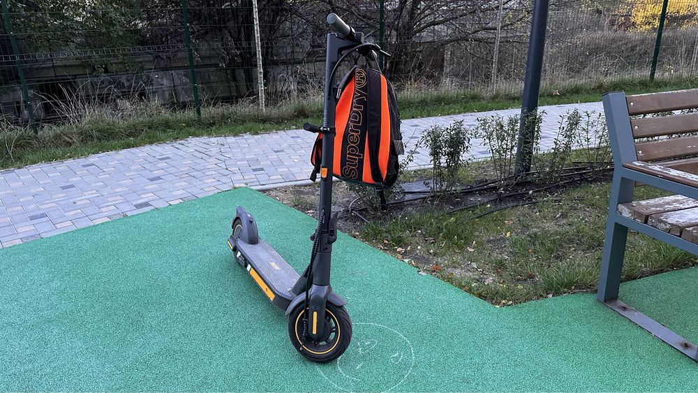 Ninebot MAX G30 II Black (AA.00.0010.32) плюс к нему разные плюшки: 24 ...