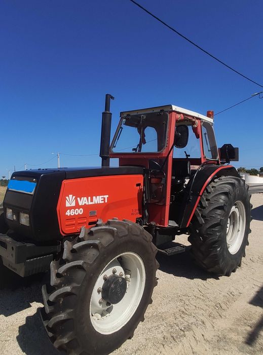 Vendo - Trator Valmet 4600 - Em excelente estado Biscaínho • OLX.pt