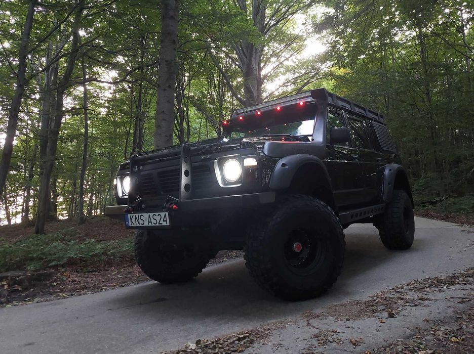 Samochód Auto terenowe terenówka nissan Patrol y60 klasyk off road 4x4 ...