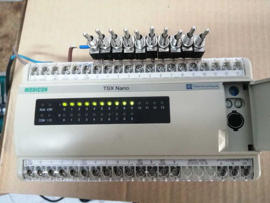 Schneider PLC Modicon TSX Nano Covilhã E Canhoso • OLX Portugal