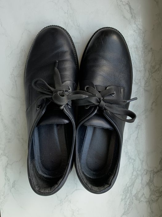 Жіночі шкіряні класичні туфлі 38 розміру 1 500 грн Лофери Рованці на Olx