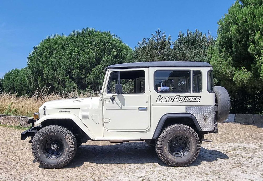 Toyota Land Cruiser BJ 40 Porto • OLX Portugal