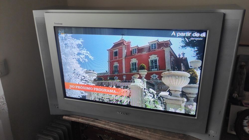 TV Sony KV-28FX66E Baguim do Monte • OLX.pt
