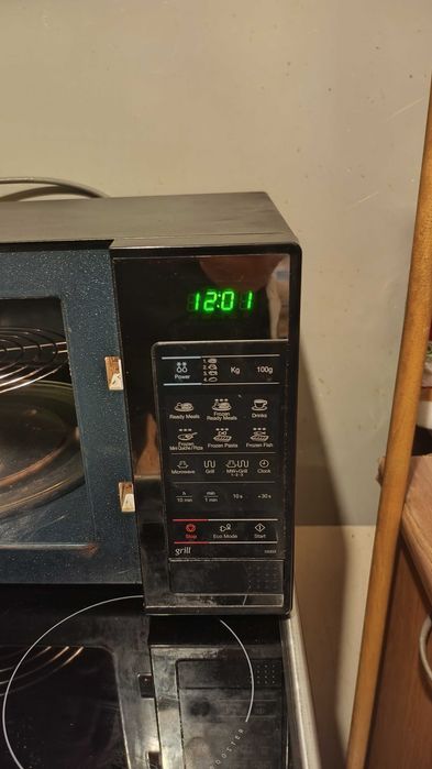 Kuchenka mikrofalowa wolnostojąca Samsung GE83X Słupsk • OLX.pl