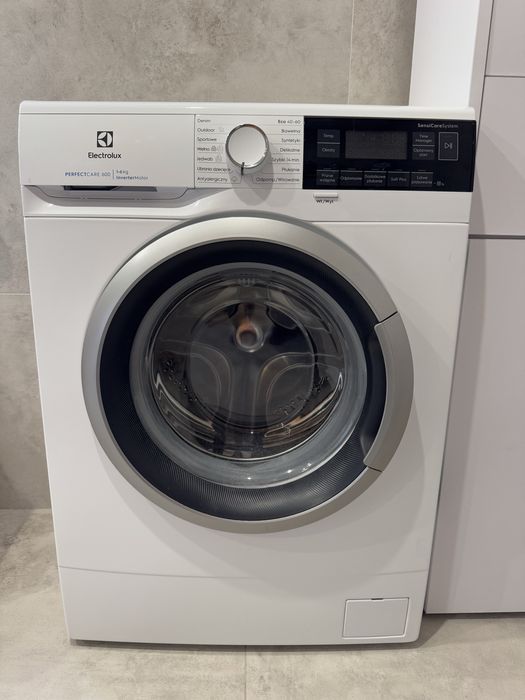 Pralka Electrolux PERFECTCARE 600 SensiCare System Slim Samborowo • OLX.pl