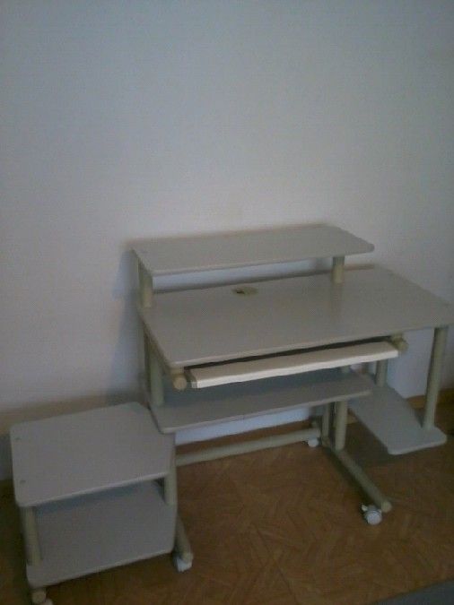 Biurko pod komputer PC Złotoryja • OLX.pl