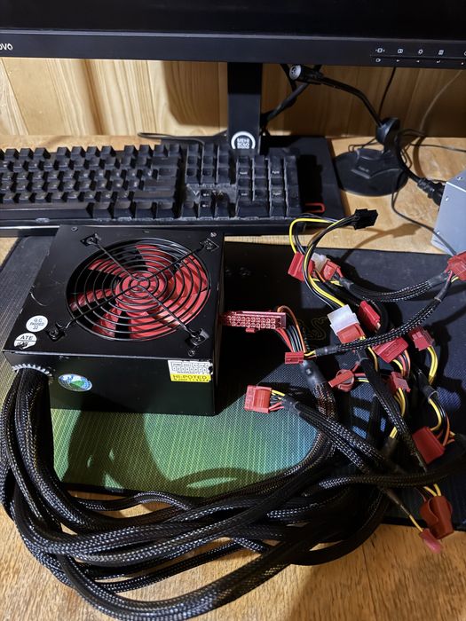 Блок живлення XILENCE POWER 600W: 550 грн. - Комплектуючі та запчастини ...