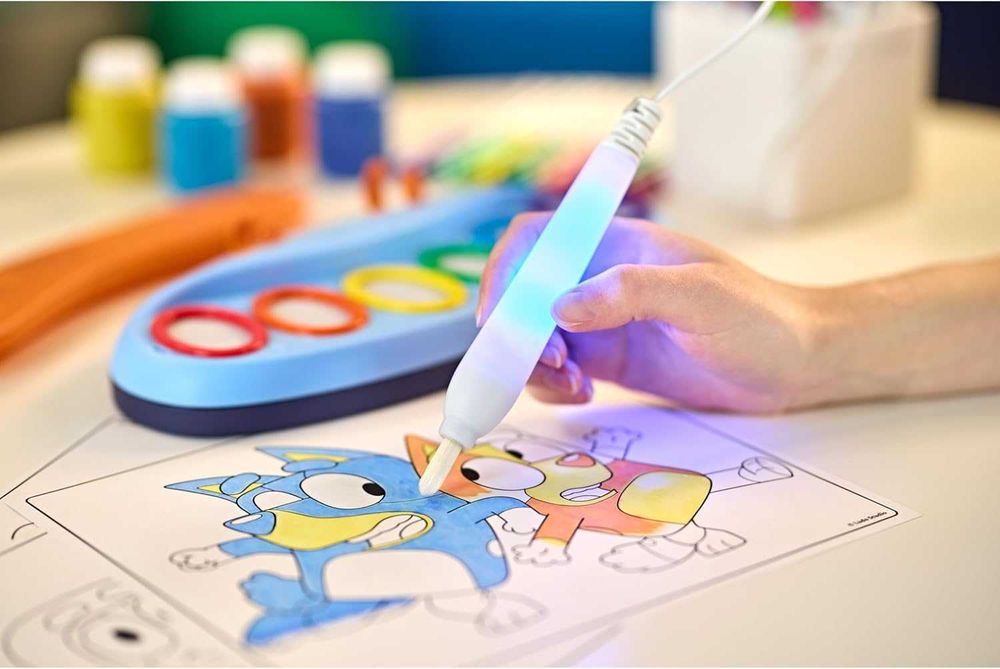 Crayola Bluey Color Wonder Magic Light Brush Магічний водний пензель: 1 ...