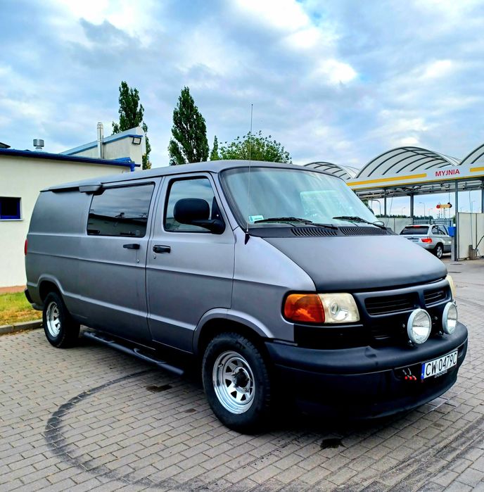 DODGE RAM 1500 VAN 4.0L/R6 JEEP Kamper/Campervan - na projekt Włocławek ...