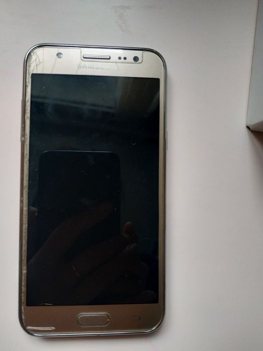 Телефон самсунг j5: 400 грн. - Смартфони / мобільні телефони Гадяч на Olx