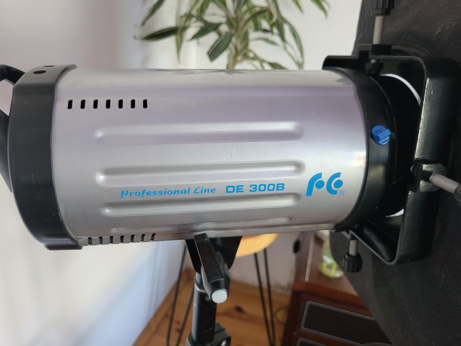 Falcon Eyes DE-300B. Arsenal 2600 300 Дж: 900 грн. - Аксесуари для фото ...