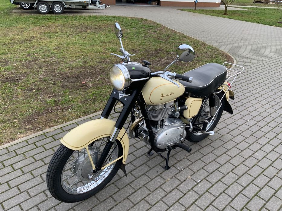 Motocykl zabytkowy Junak M10 1962 rok, zarejestrowany, gotowy do jazdy Suraż • OLX.pl