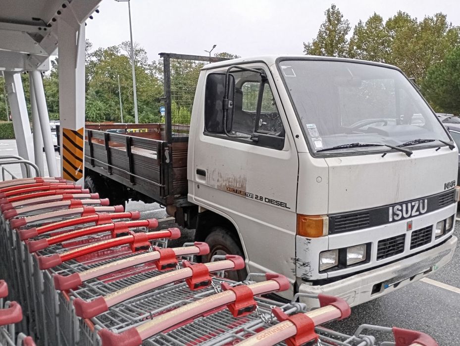 Isuzu nkr 2.8 bom estado Forno Telheiro • OLX.pt