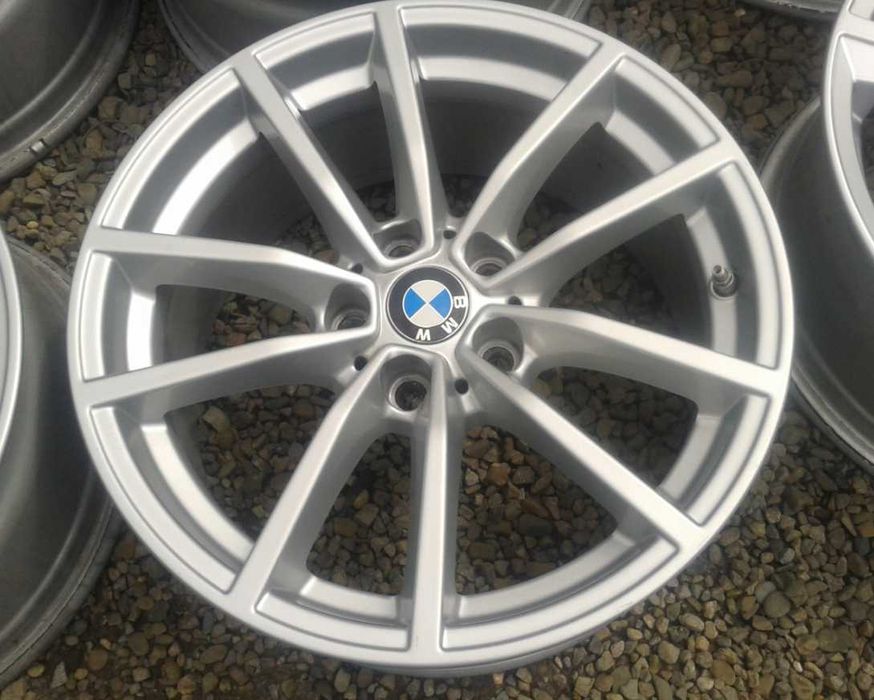 Oryginalne felgi bmw g20 g21 g30 g31 x1 x2 f39 f48 r 17 Mielec • OLX.pl