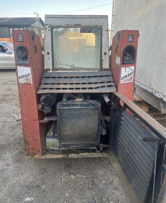 Miniładowarka Gehl 3610 jak Bobcat 543 Łabuńki Drugie • OLX.pl