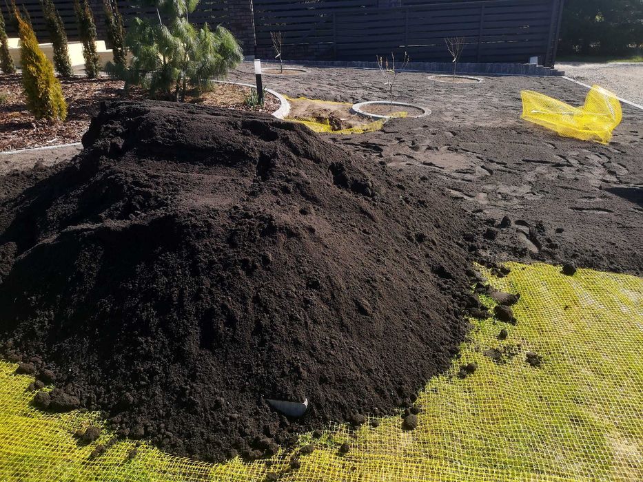 Humus ziemia siana Czarnoziem pod trawnik warzywa transport wywrotką ...