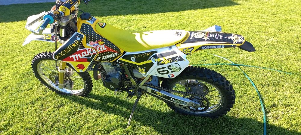 Suzuki drz 400E 49ps zarejestrowana Kotlin • OLX.pl