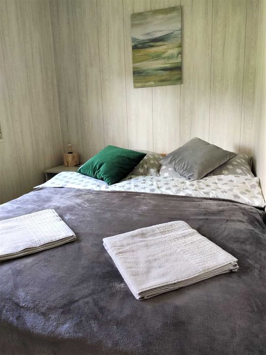 Domki przy Lipowej Domek w Lesie CISZA,,ŚWIEŻE POWIETRZE,ŚPIEW PTAKÓW ...