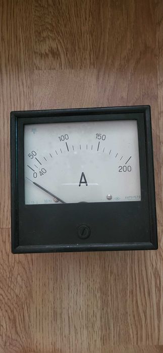 Продам Вольтметр, Амперметр: 200 грн. - Електроінструмент Миколаїв на Olx