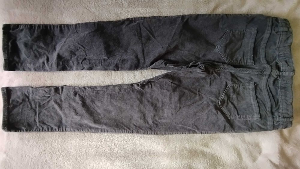 Штани, вельвет. Н&М. Стан нових.: 100 грн. - Одяг для дівчаток Рівне на Olx