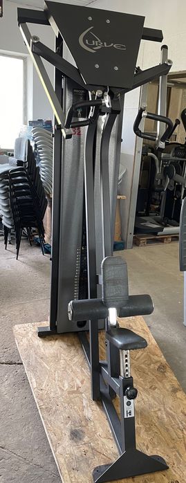 Precor USA Lat Pulldown c Curve dual maszyna na plecy grzbiet Zamość ...