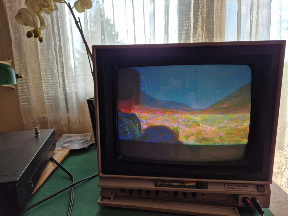 Monitor COMMODORE 1701 Łódź Polesie • OLX.pl