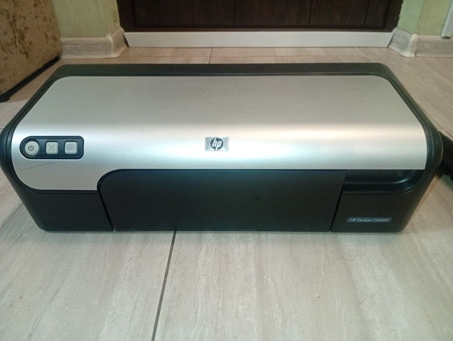 Принтер HP Deskjet D2460: Безкоштовно - Периферійні пристрої Київ на Olx