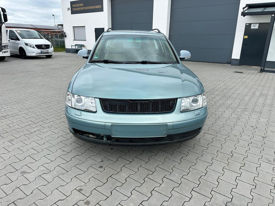 Volkswagen Passat B5 Kombi 2.8 30V 4motion 193KM Kobyłka • OLX.pl